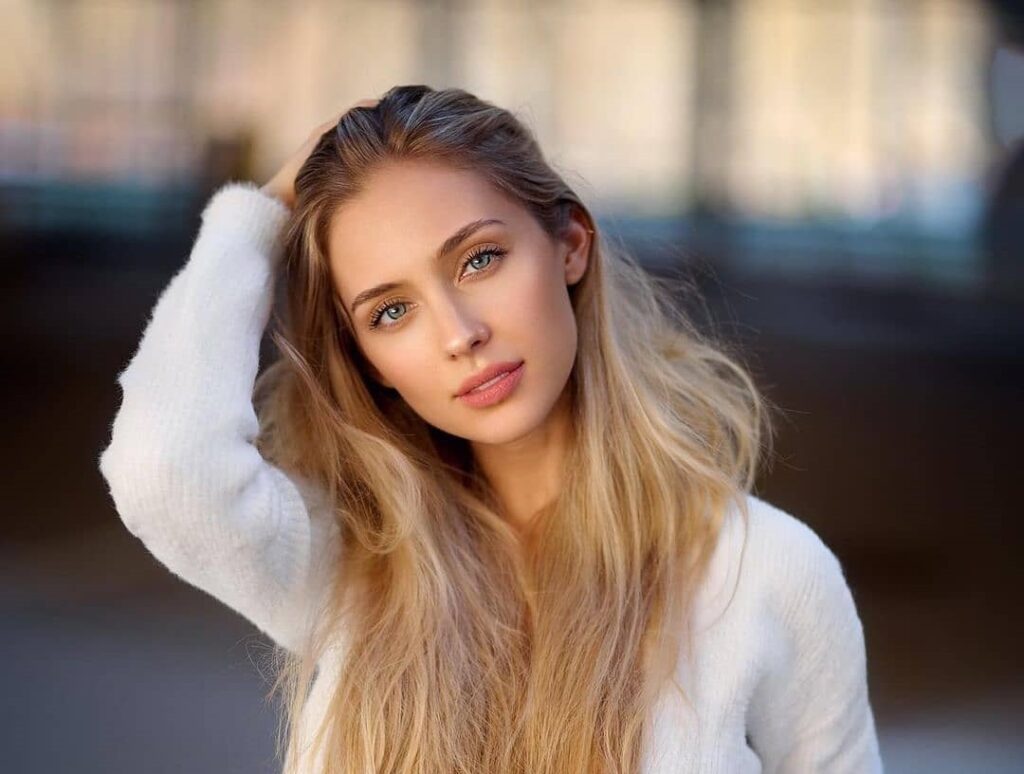 #1 Russian Singles Dating Site. Single Russian women.